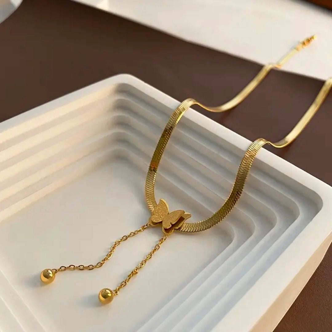 Butterfly Snake Necklace – Rangeenwear